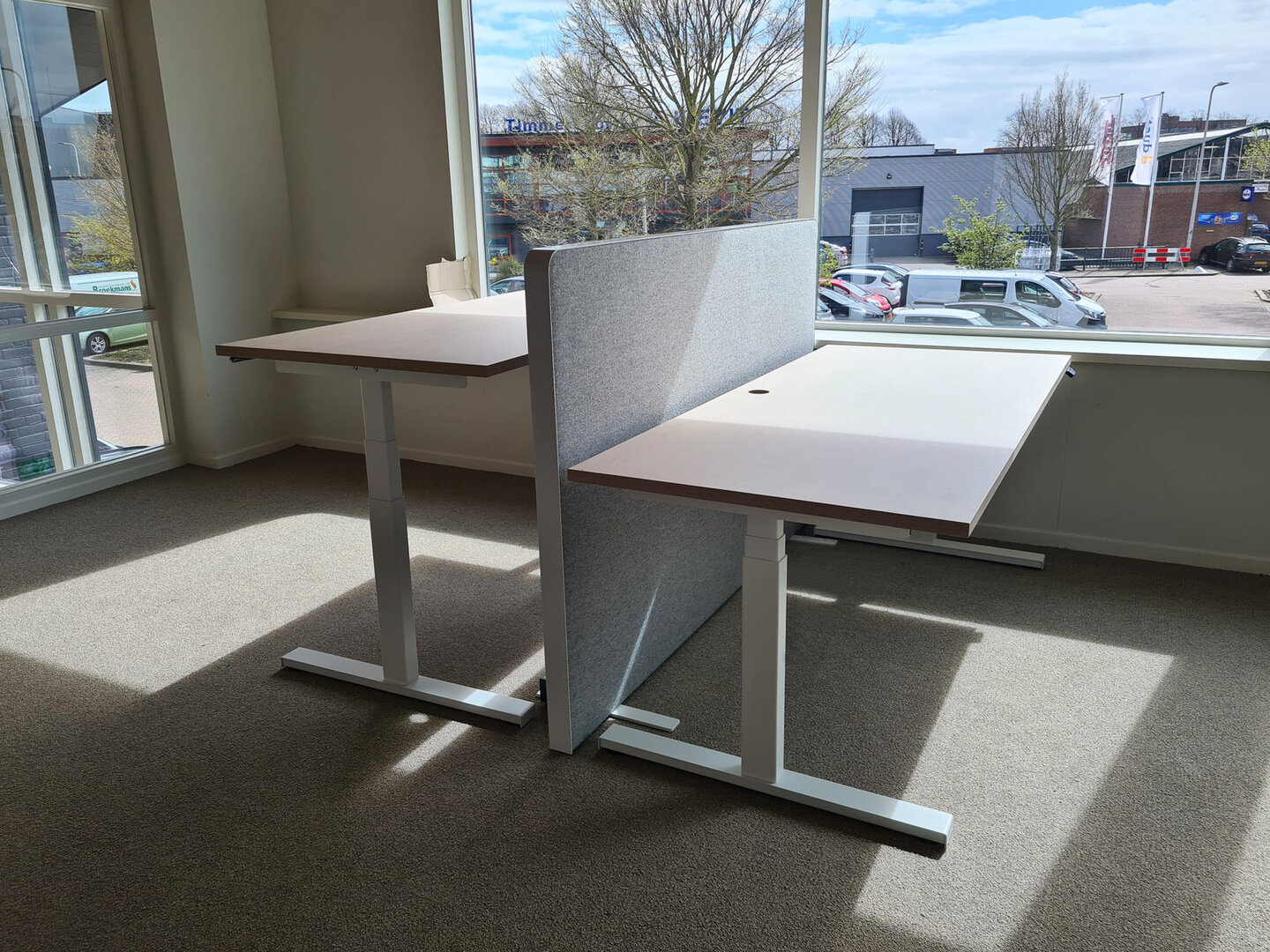 Sit-stand desk Linak® | height adjustable