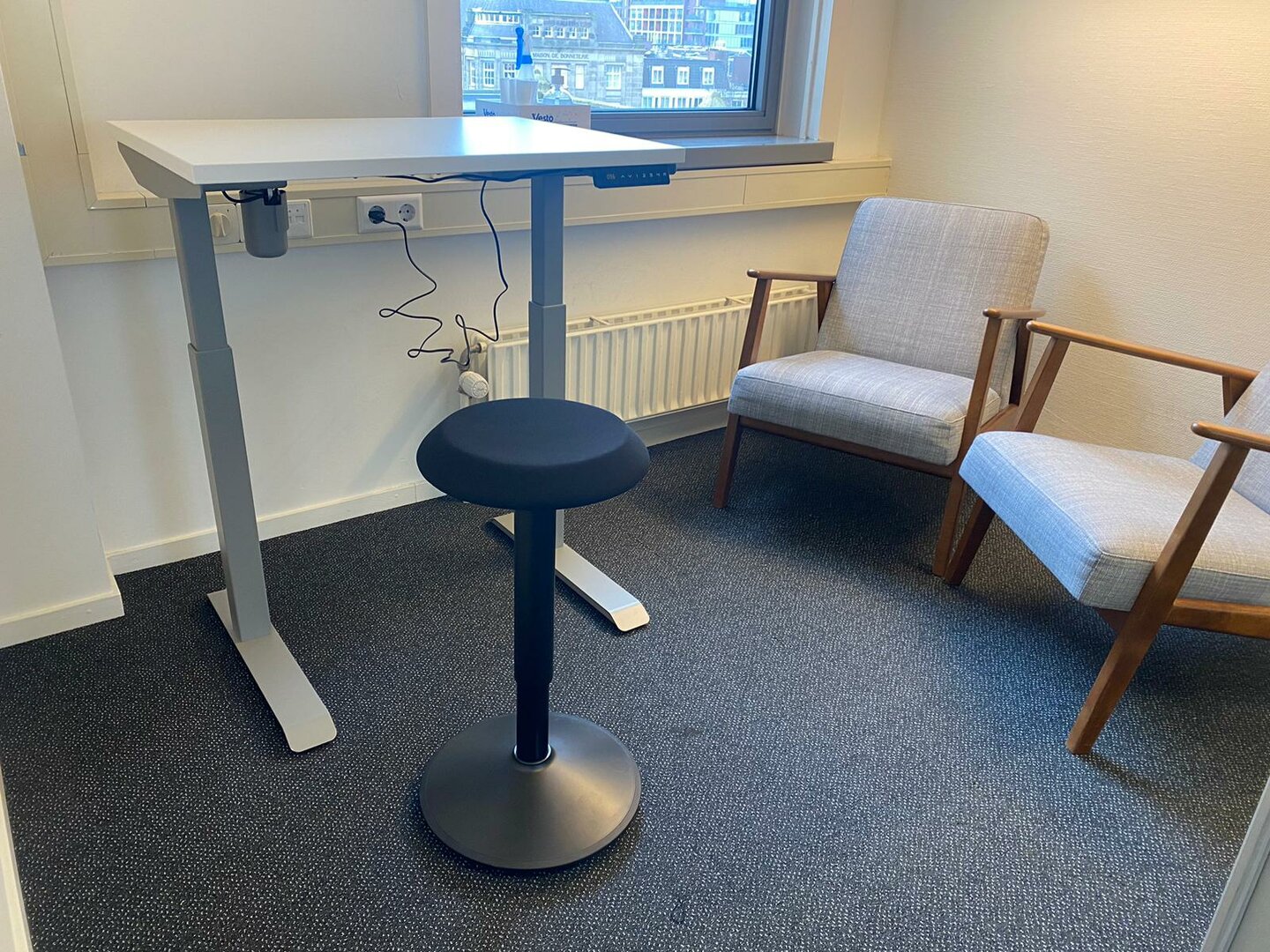 Small StudyDesk sit-stand desk, including worktop from €420