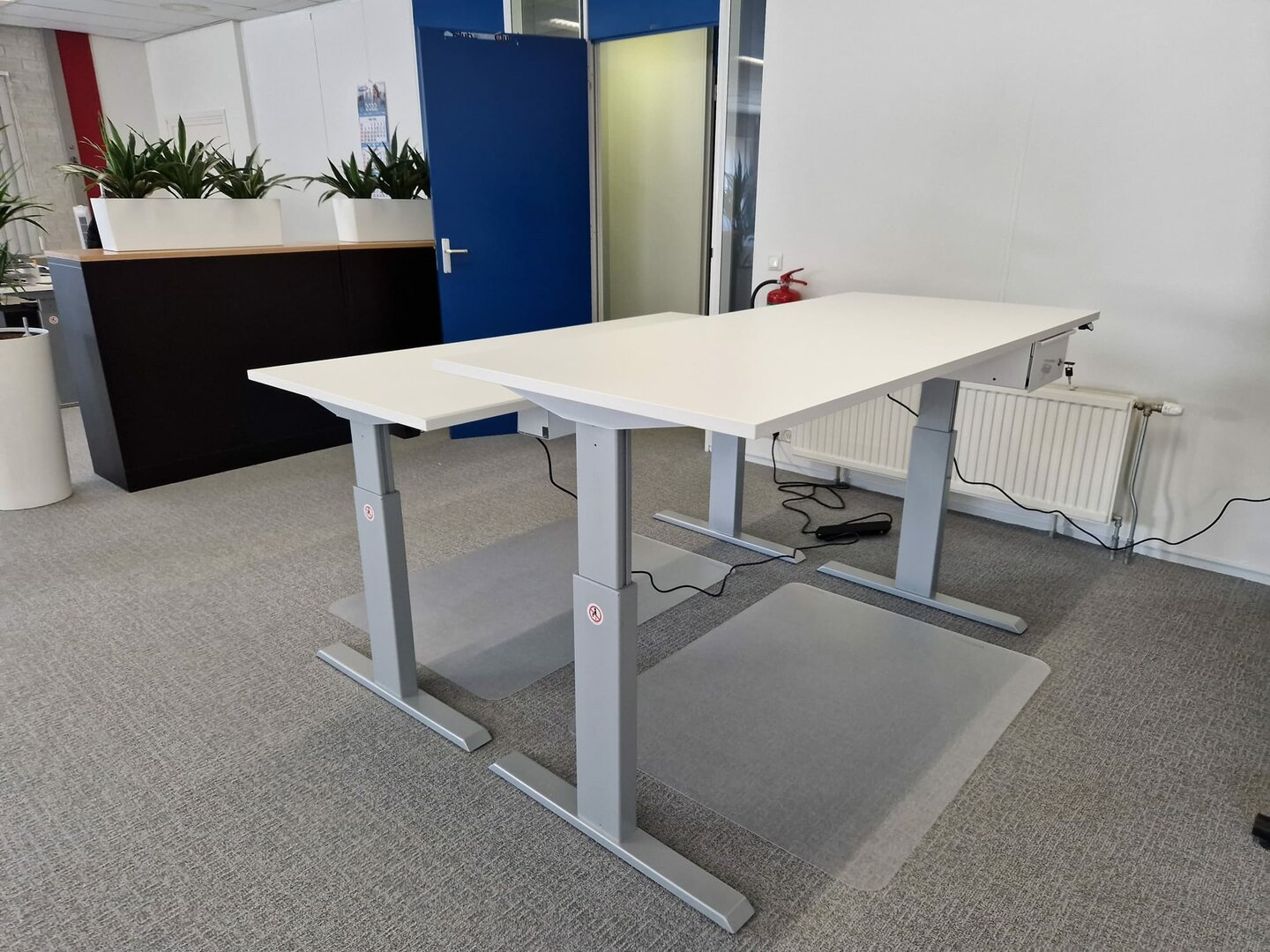 White - Tabletops desk separate | separate worktops available