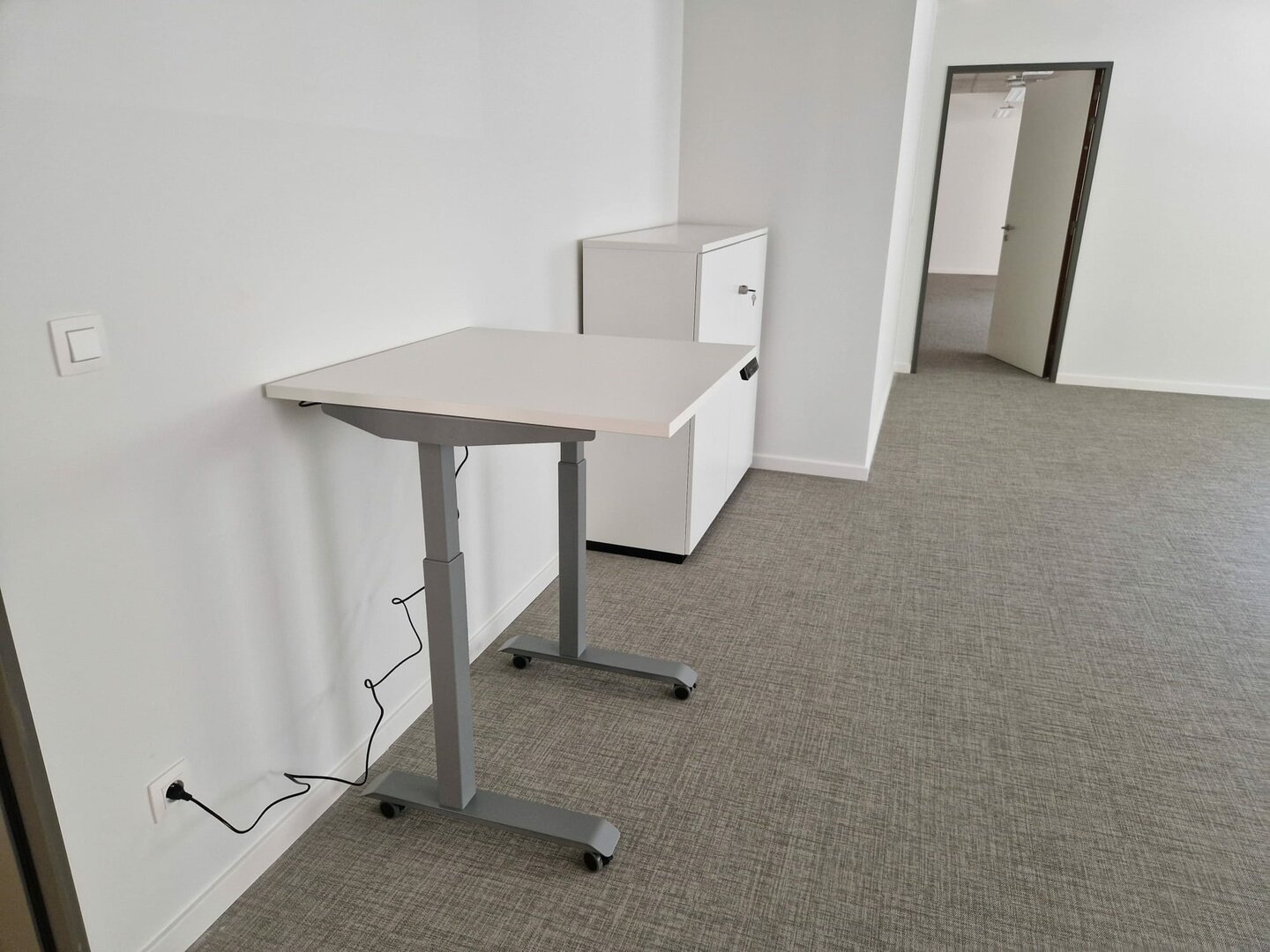 Small sit-stand desk | StudyDesk | Healthy kome office