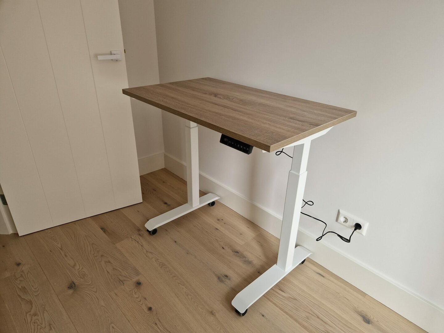Small sit-stand desk | StudyDesk | Healthy kome office