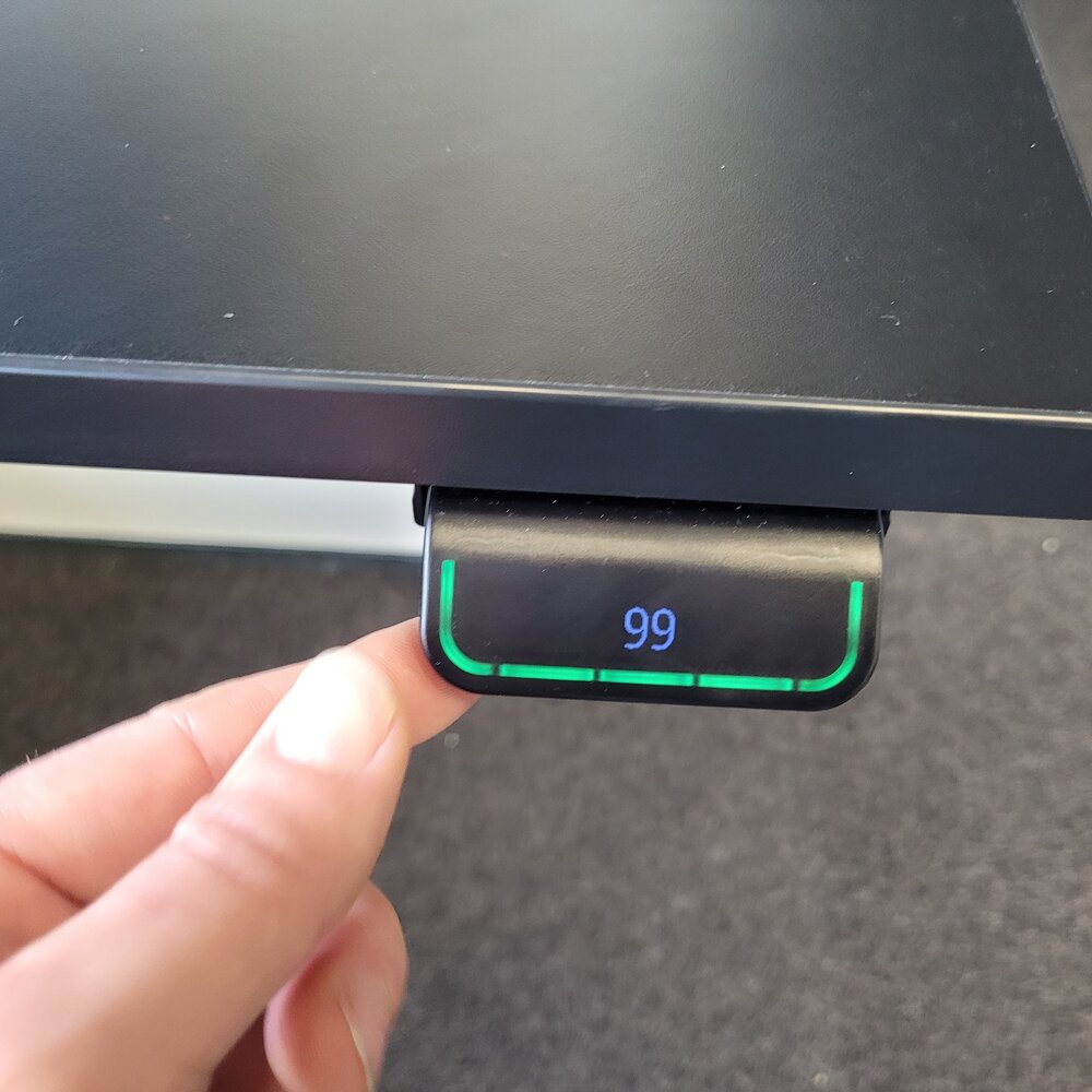 Linak Wall | Electric Sit-Stand Table